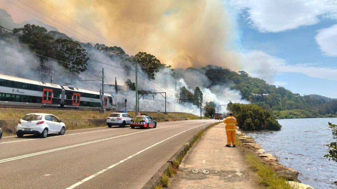 Verity - Firefighters Battle Western Australia Bushfires